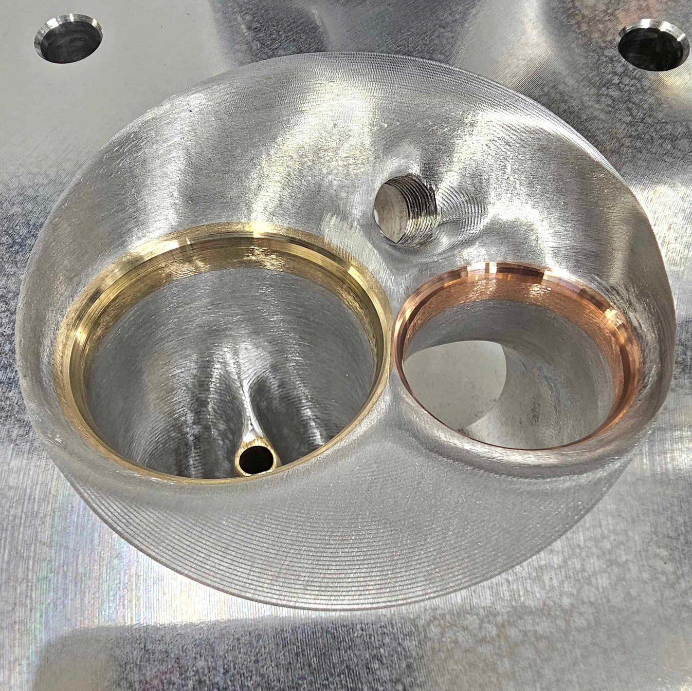 Solid Hydraulic Roller 4.125 " Bore LS7 Heads suit OEM style Rocker Ge ...