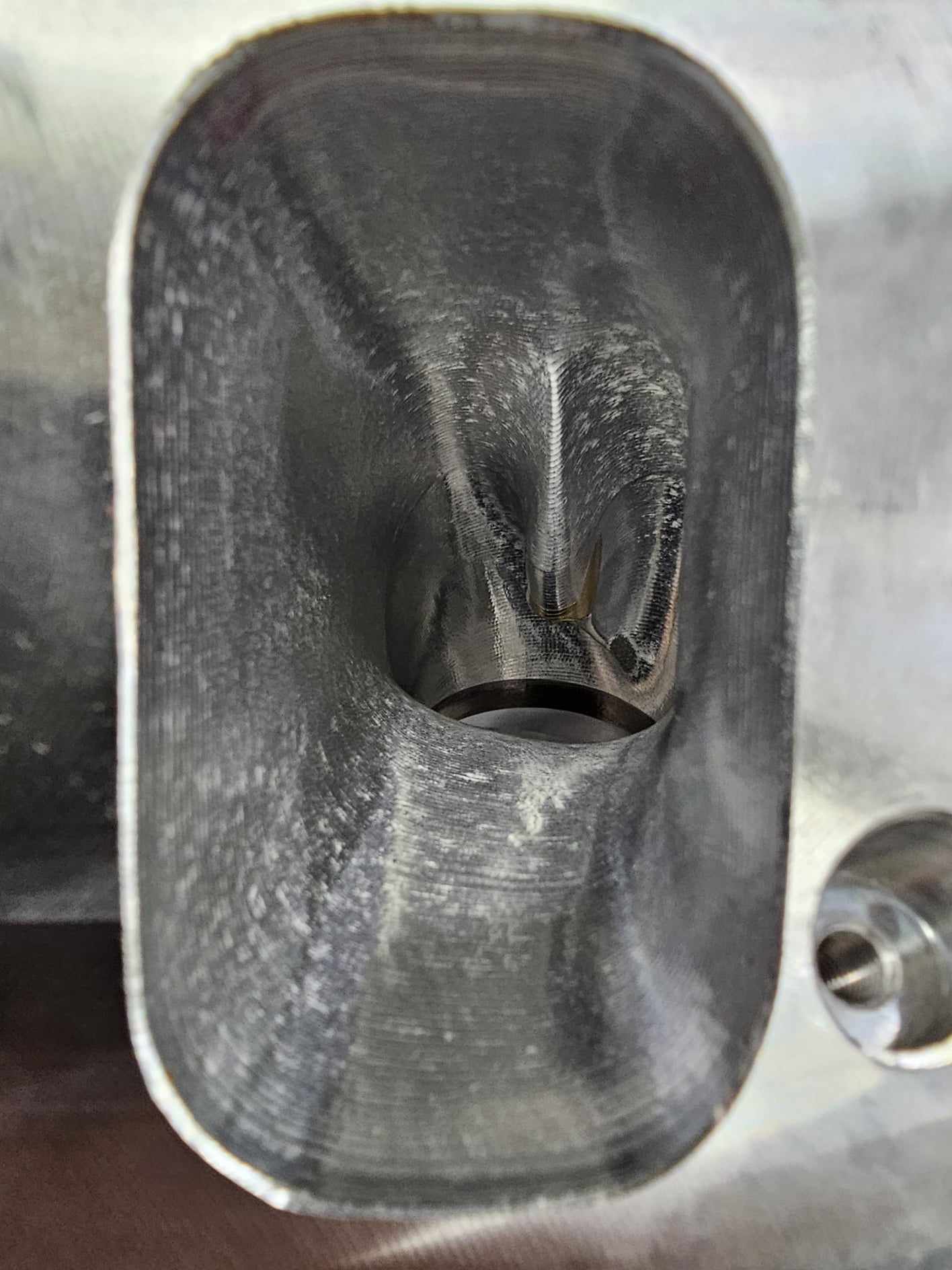Hydraulic Roller 4.125 " Bore 12D LS3 Heads Feature LS7 Valve Location ...